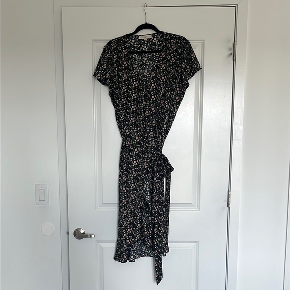 LOFT | Dresses | Loft Floral Wrap Dress With Flutter Sleeves | Poshmark